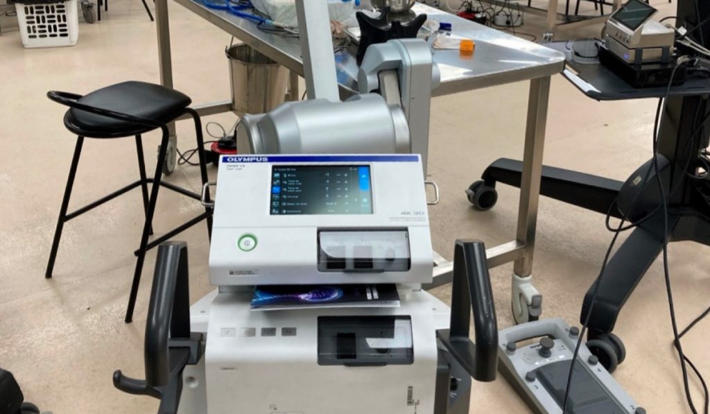 Otomedic aporta el Exoscopio Olympus ORBEYE a una formación de la ...